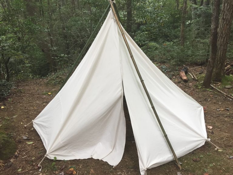 Organic Non Toxic Tent - Lucky Sheep